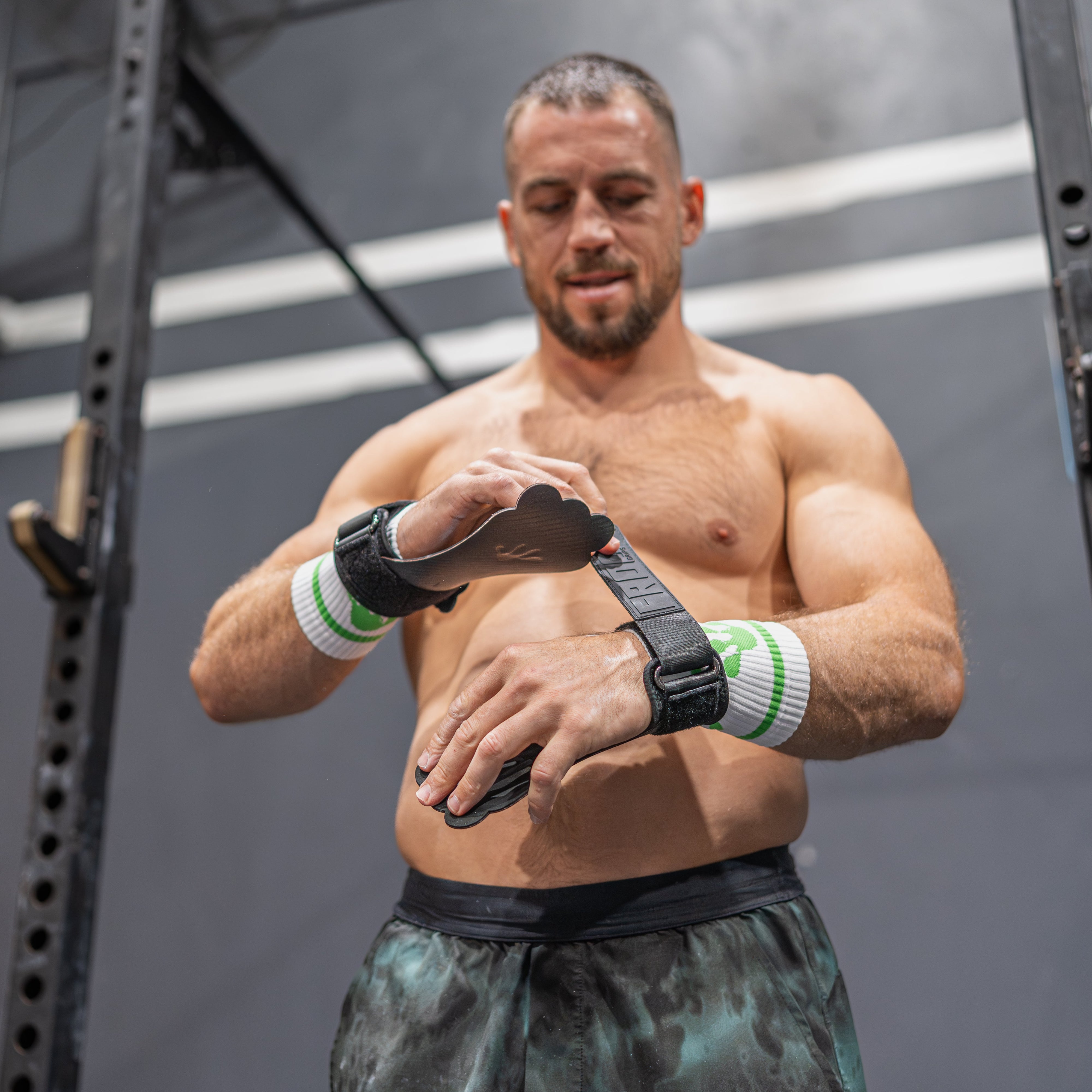 Gymnastic Grips for CrossFit | Maximum Grip and Happy Hands – Frog ...